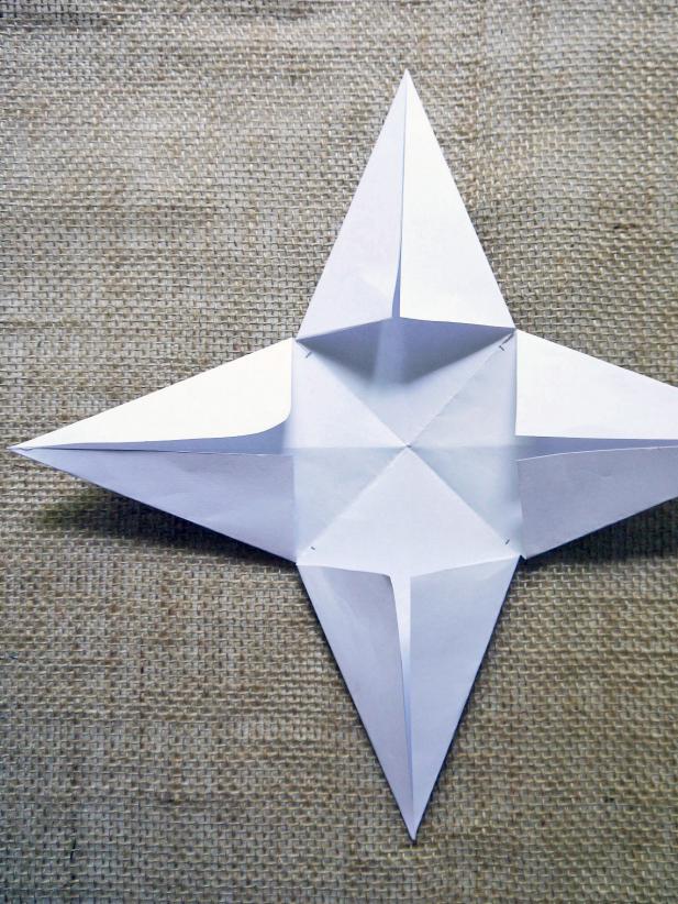 How to Make Christmas Paper Star Decorations | HGTV How to Make Christmas Paper Star Decorations | HGTV