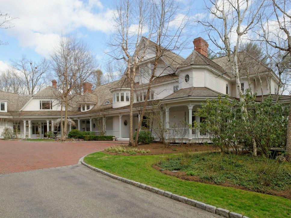 Tour Ron Howard's Estate in Greenwich, Conn. | HGTV
