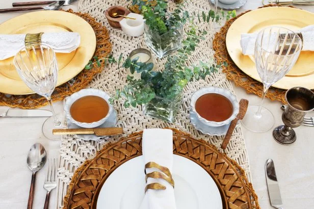 Throw a Modern Rosh Hashanah Dinner | HGTV