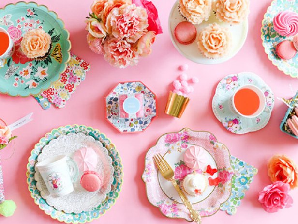 12 Places to Buy Trendy Party Supplies Online | HGTV