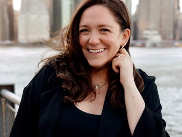 Alexis Benveniste | HGTV