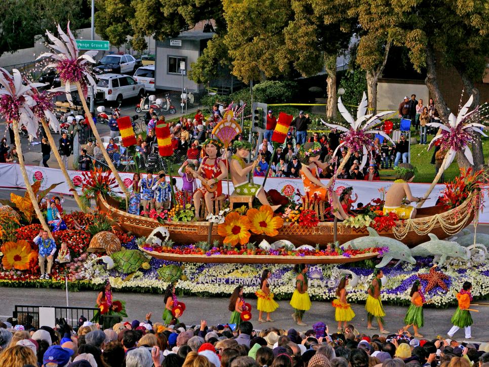 Rose Parade: Scenes From Parades Past | Rose Parade 2015 | HGTV