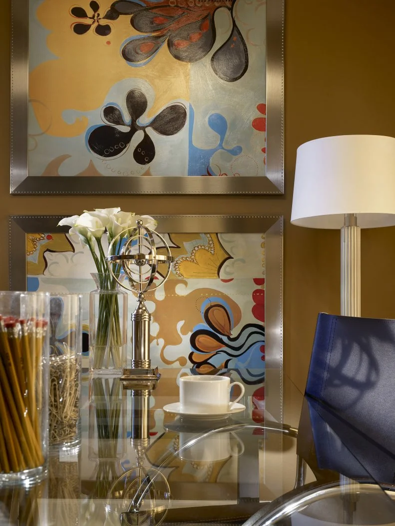 Creative Vase Centerpieces | HGTV