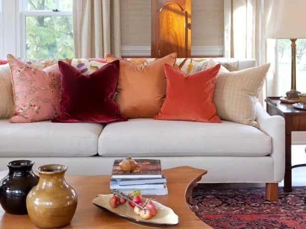 14 Ways to Decorate With Cayenne Orange | HGTV