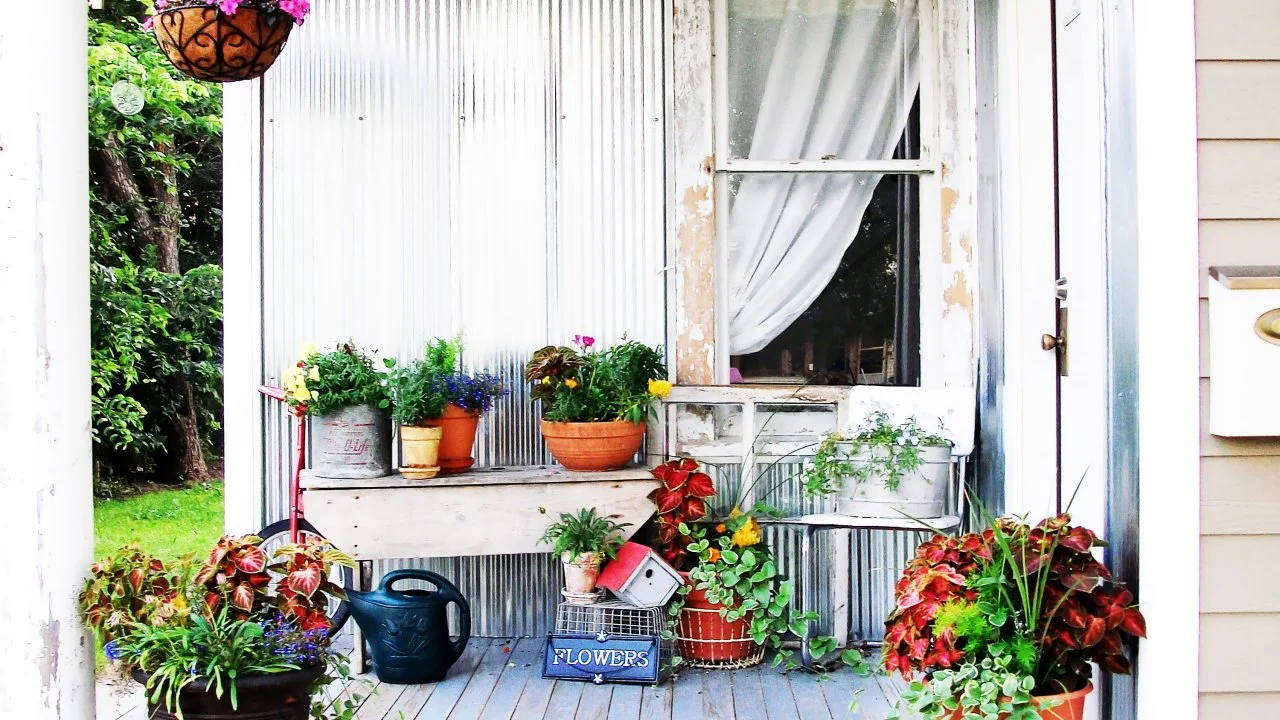 Outdoor Shabby Chic Decorating Ideas Featured This Month: Beautiful