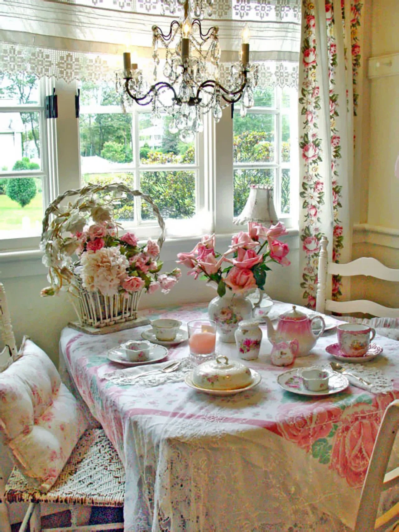 Shabby Chic Decor HGTV