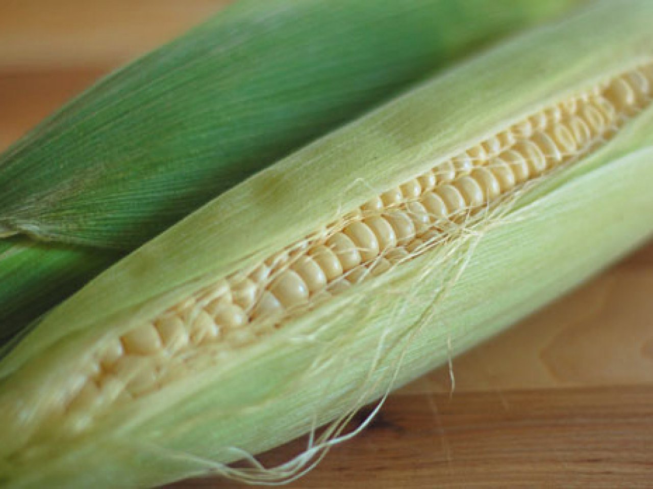 Fresh Corn and Avocado Salsa | HGTV