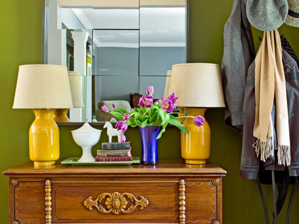 How to Make a Multi-Faceted Wall Mirror | HGTV Design Star | HGTV