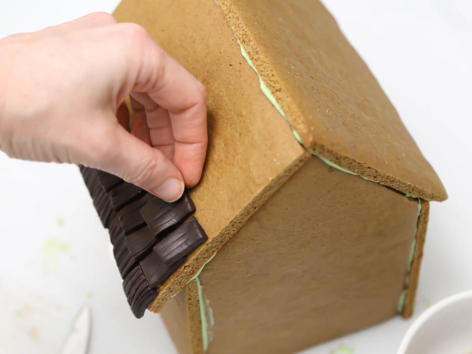 Three Easy Gingerbread Houses | HGTV