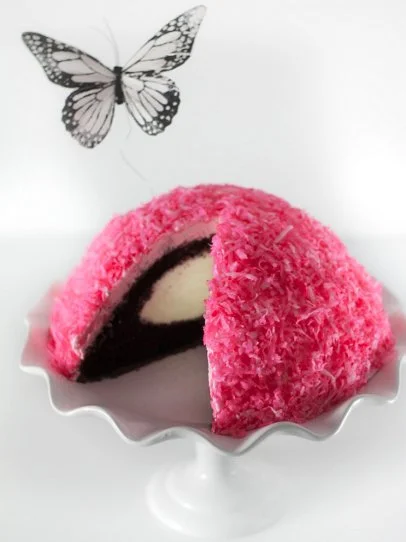 winter snowball cake