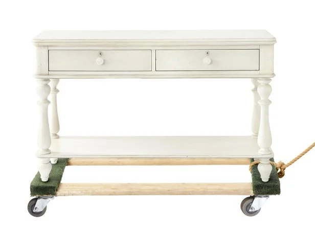 4 Different Ways to Style a Console Table | HGTV