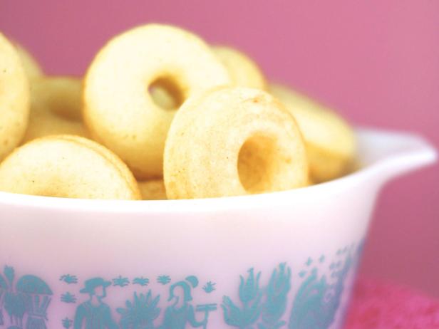 Vanilla Bean Mini Donuts Recipe | HGTV