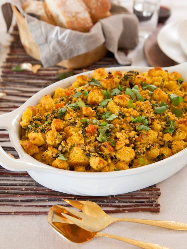 Southwestern-Style Poblano Cornbread Stuffing Recipe | HGTV