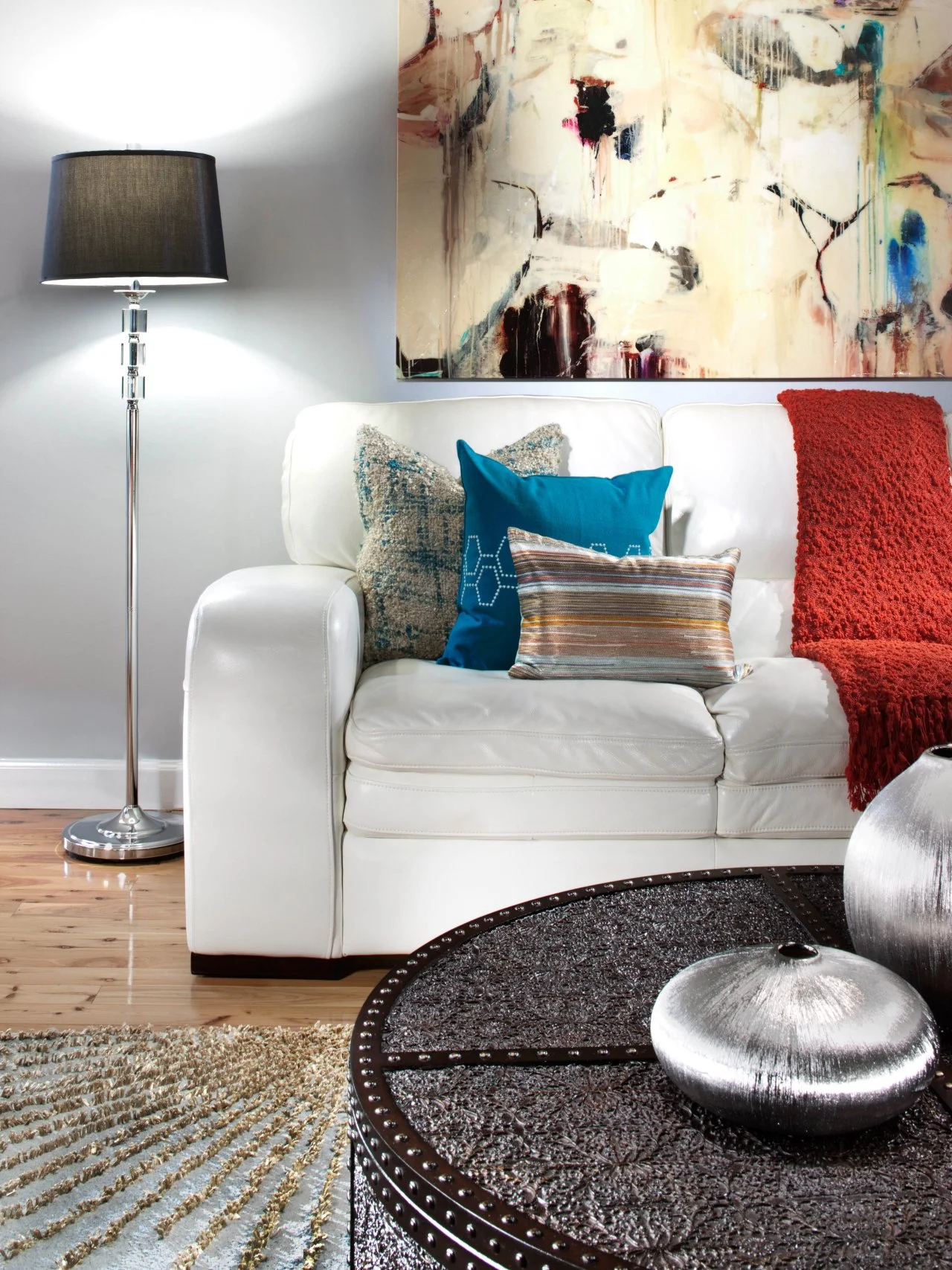 Contemporary Gray Living Room Hgtv Design Ideas For Modern Living