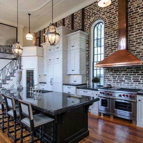 Bryan Reiss | HGTV