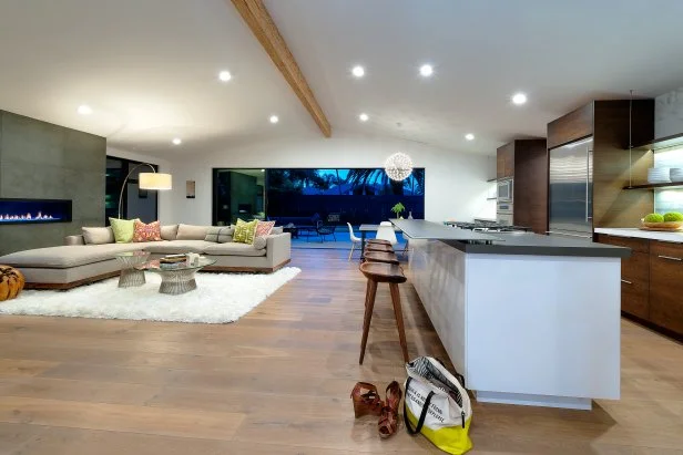 Sleek Midcentury Modern Party Pad | HGTV