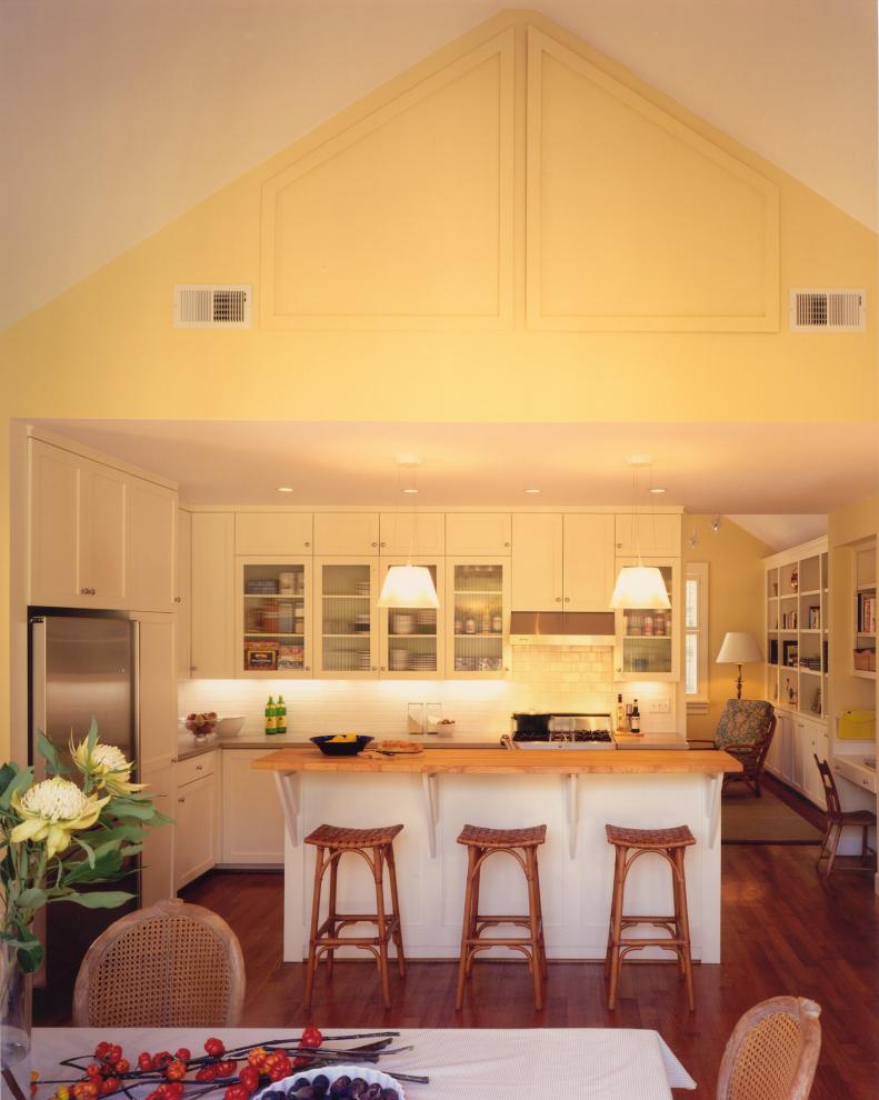 Cozy Cottage With Inviting, Traditional Style | Heidi Richardson | HGTV