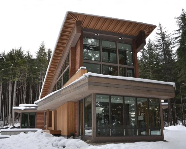 Vacation Home Brings Modern Style to Alaska Setting | HGTV
