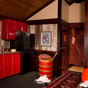 Michelle Fries | HGTV