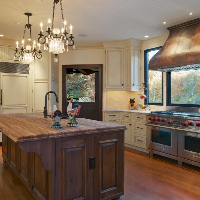 Cabinet Studio | HGTV