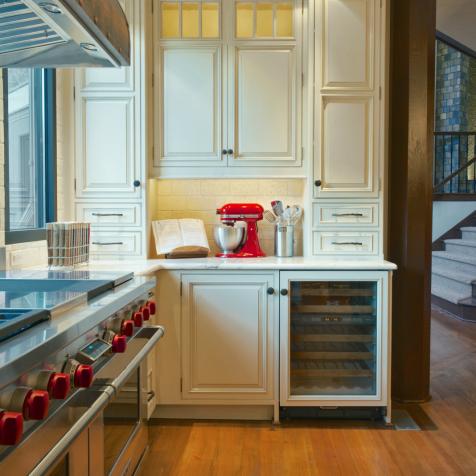 Cabinet Studio | HGTV