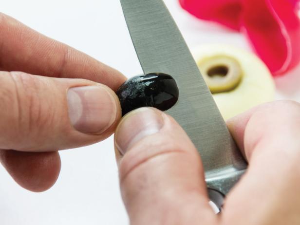 Halloween Party Appetizer: Cheesy Eyeballs | HGTV