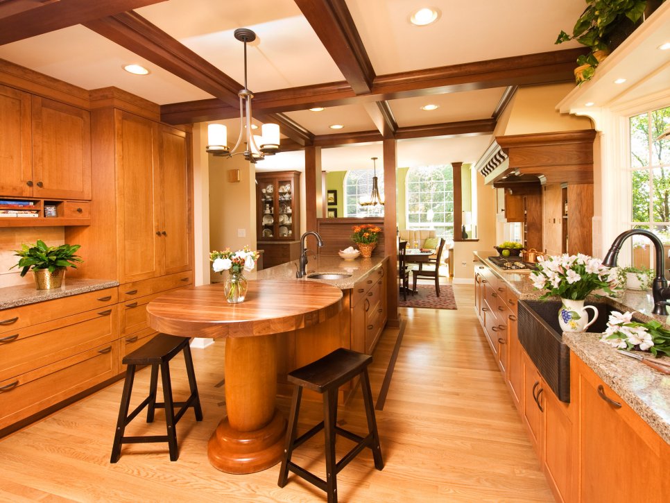 Stylish Kitchen Renovated for Optimal Use | Rebecca Lindquist | HGTV