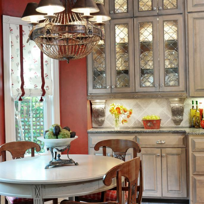 Celia Barrett | HGTV