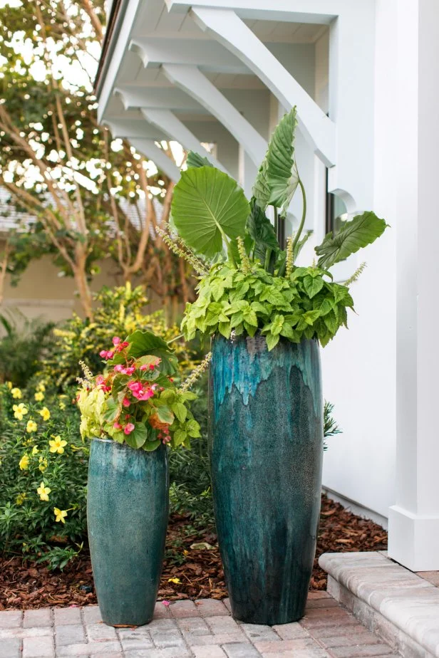 largest planter pots