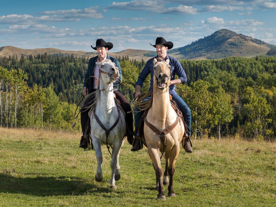 Go Behind the Scenes of Property Brothers at Home on the Ranch ...