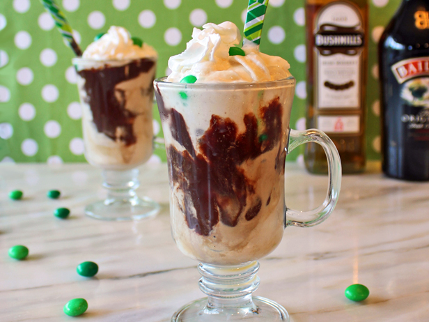 St Patrick's Day Recipe: Boozy Irish Coffee Sundaes | HGTV