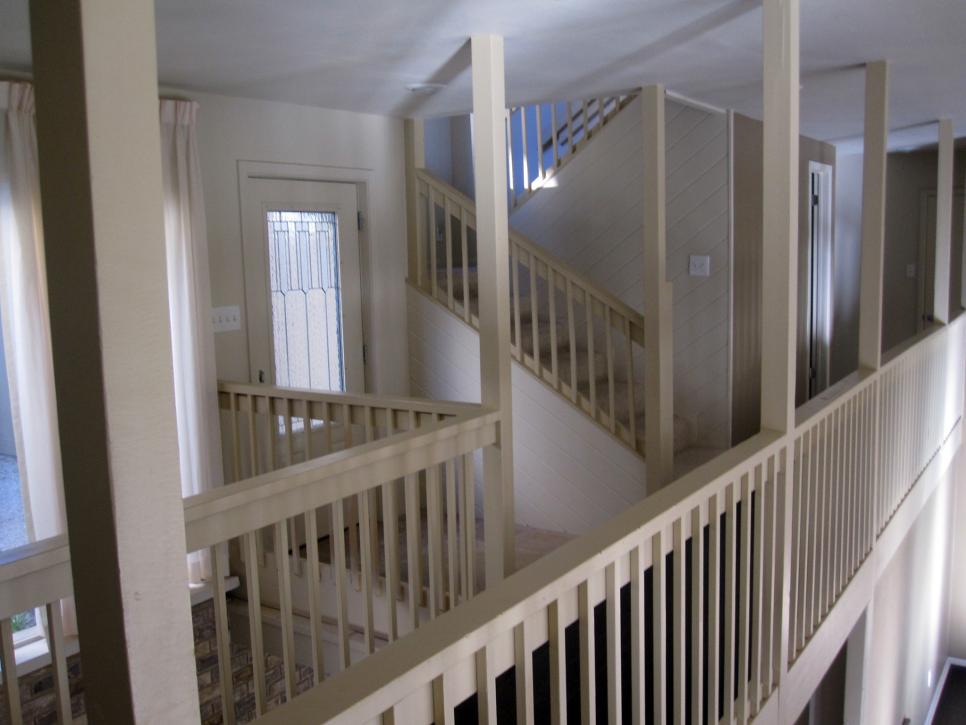 Fixer Upper: Bringing a Modern Coastal Look to a "Faceless Bunker ...