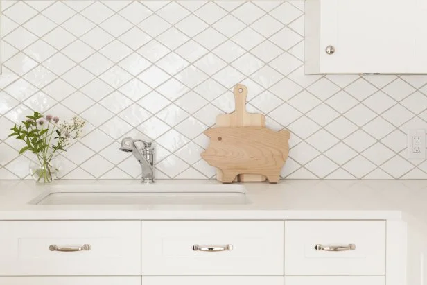 Pearl White Color Palette - Pearl White Color Schemes | HGTV