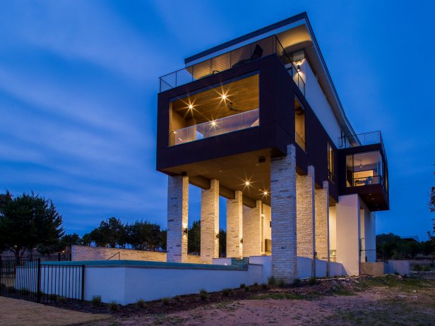 See This Ship-Inspired House Built for Oil Tanker Captain | Jenkins ...