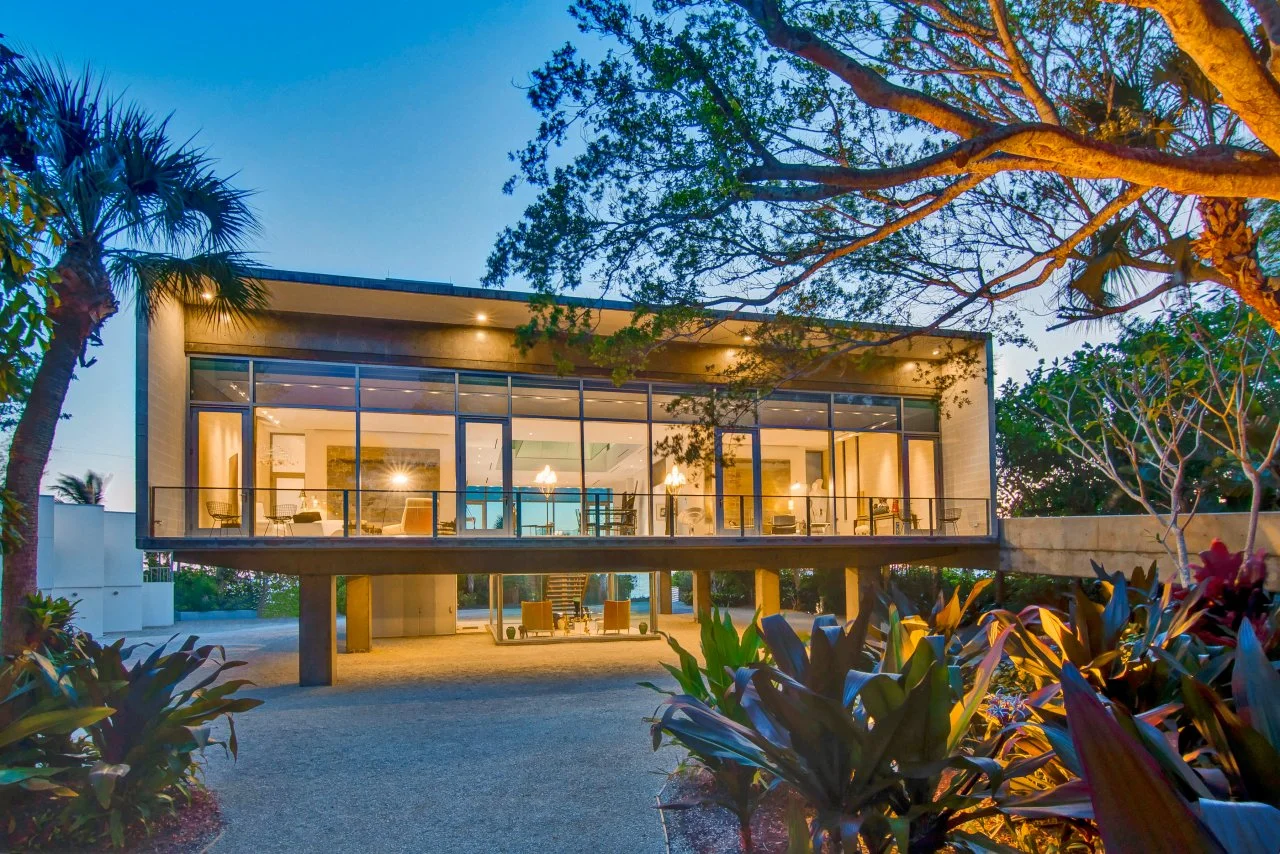 Modern Villa Glass 50 Modern Glass House Designs Dwell