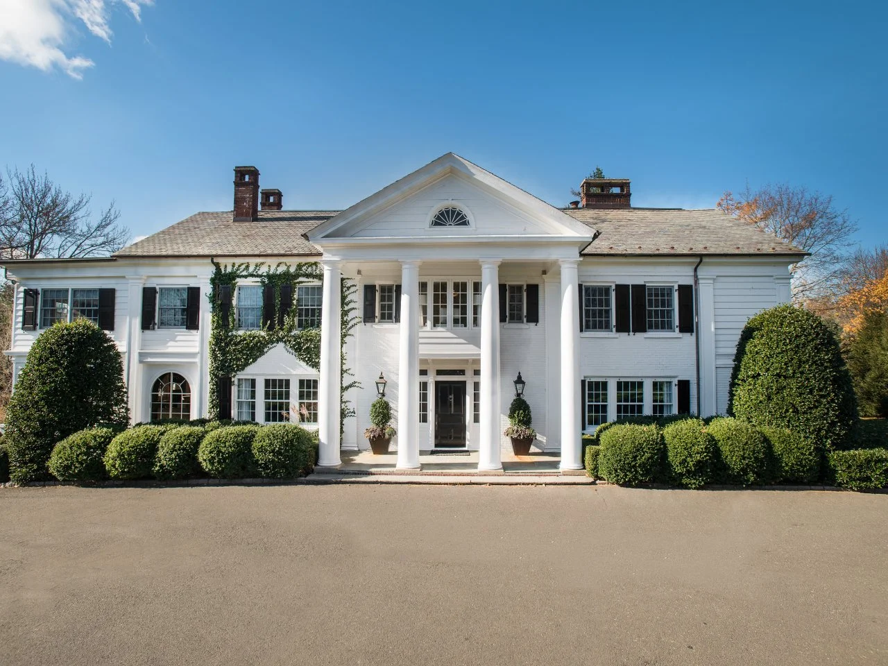 Painted Georgian Colonial Homes