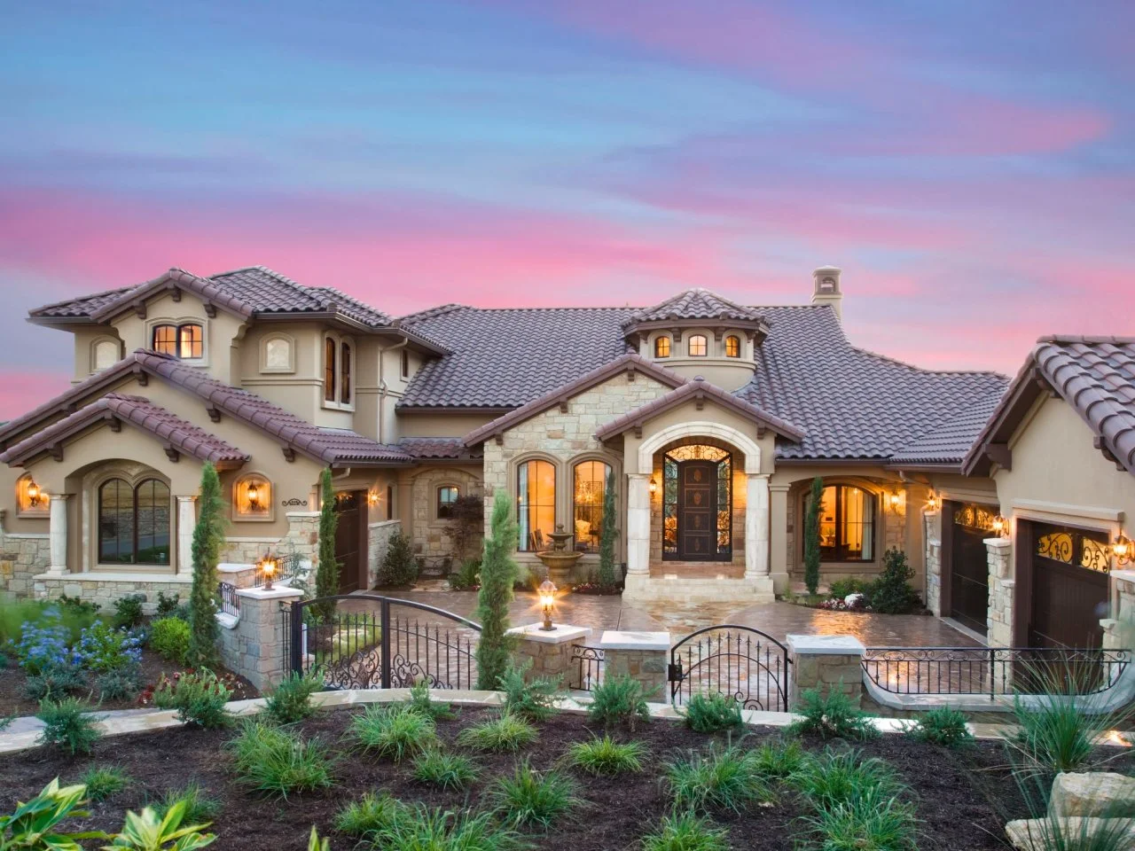 Lake Homes Mediterranean