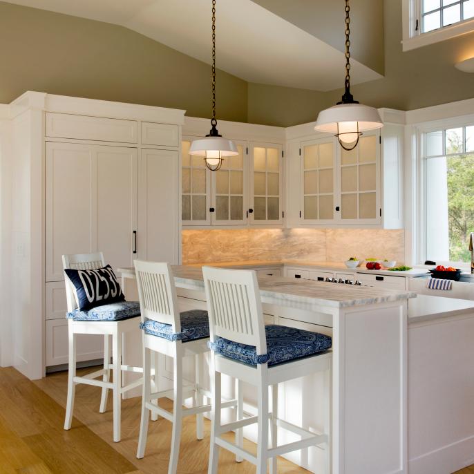Martha's Vineyard Interior Design | HGTV