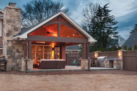 33 Amazing Outdoor Kitchens | DIY