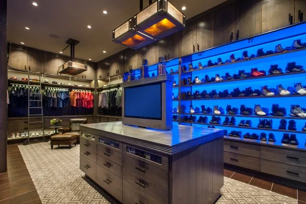 Two Story Walk In Closets