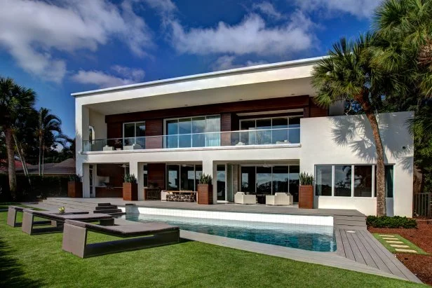 Contemporary Home With Triangular Pool | HGTV