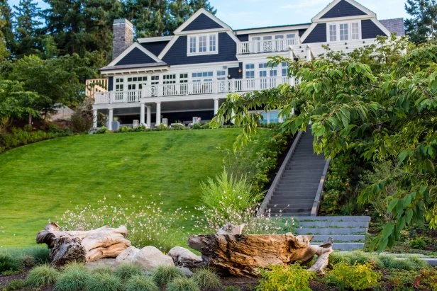 Wraparound Porch and Veranda With Lake View Deck | HGTV