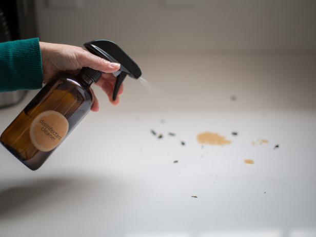 How to Clean With Essential Oils | HGTV