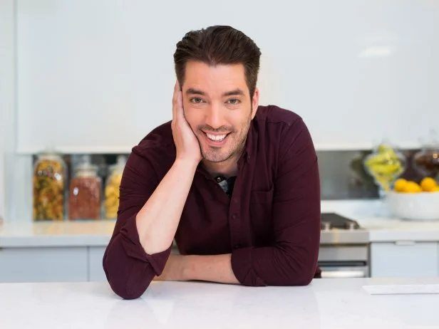 The Best Pictures of Jonathan Scott from 'Property Brothers' (and ...