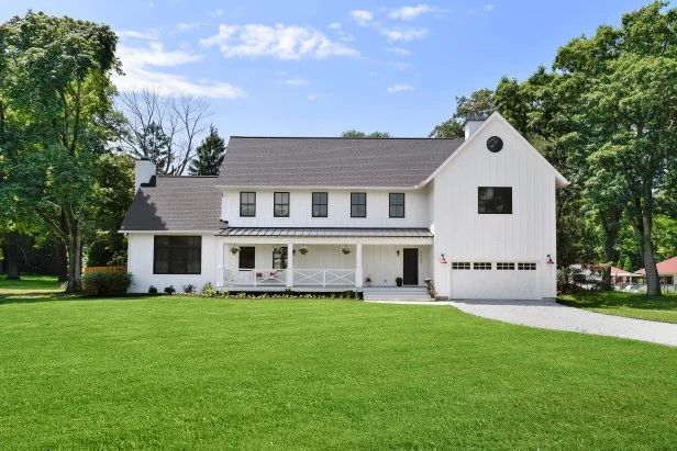 10 Charming Farmhouses We Adore | HGTV