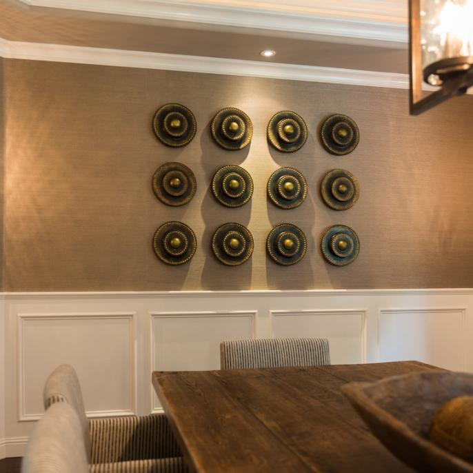 Kelly Hinchman | HGTV