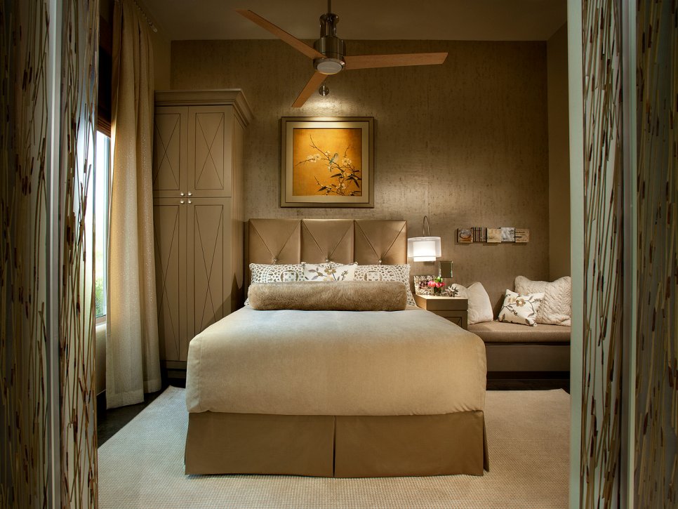 Modern Casita for Entertaining | Amy (Bubier) Klosterman | HGTV