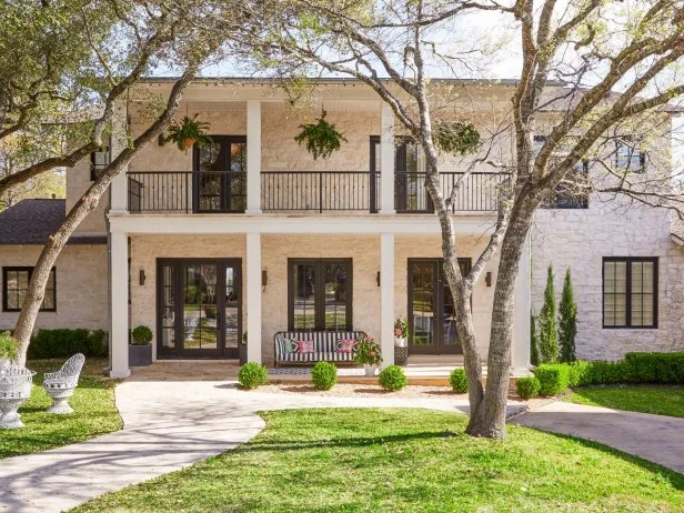 Home Decorating Inspiration From a Bold Texas Home | HGTV