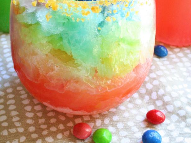 Halloween Candy Cocktail Recipes | HGTV