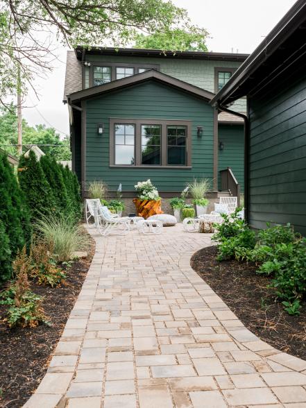 Drive Under Courtyard Garages